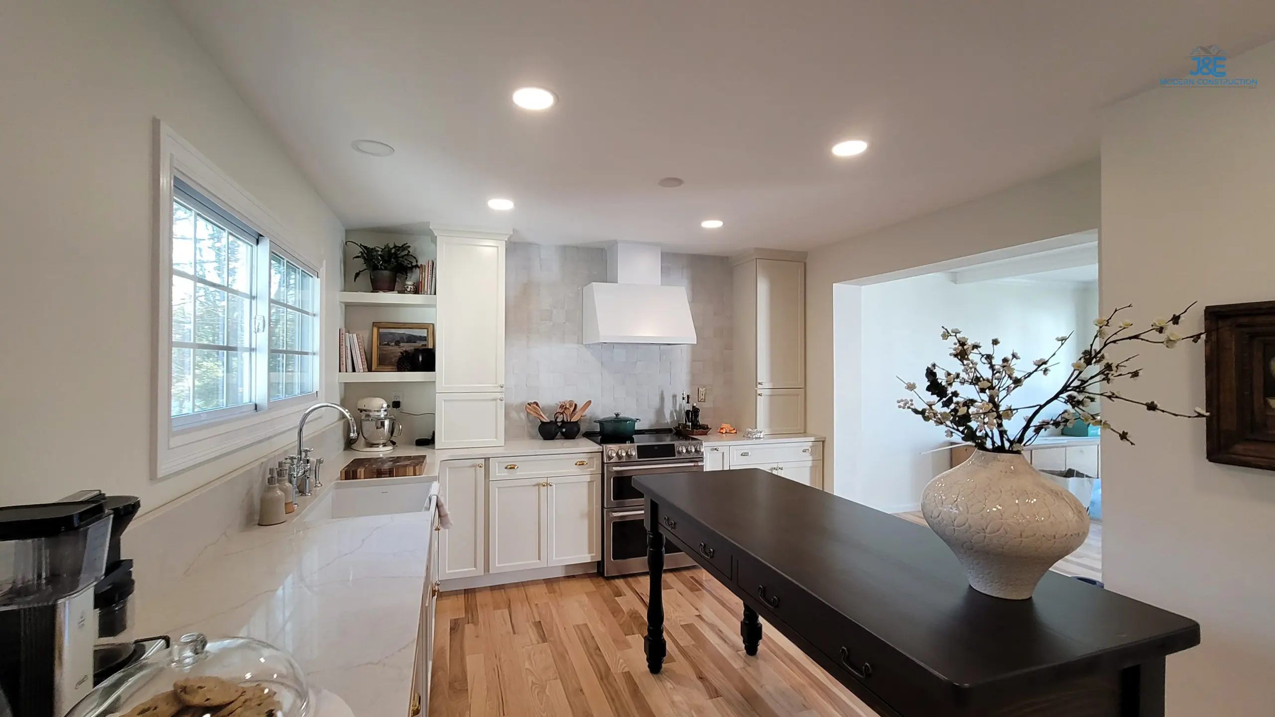 HOME ⋆ J&E Modern Construction LLC